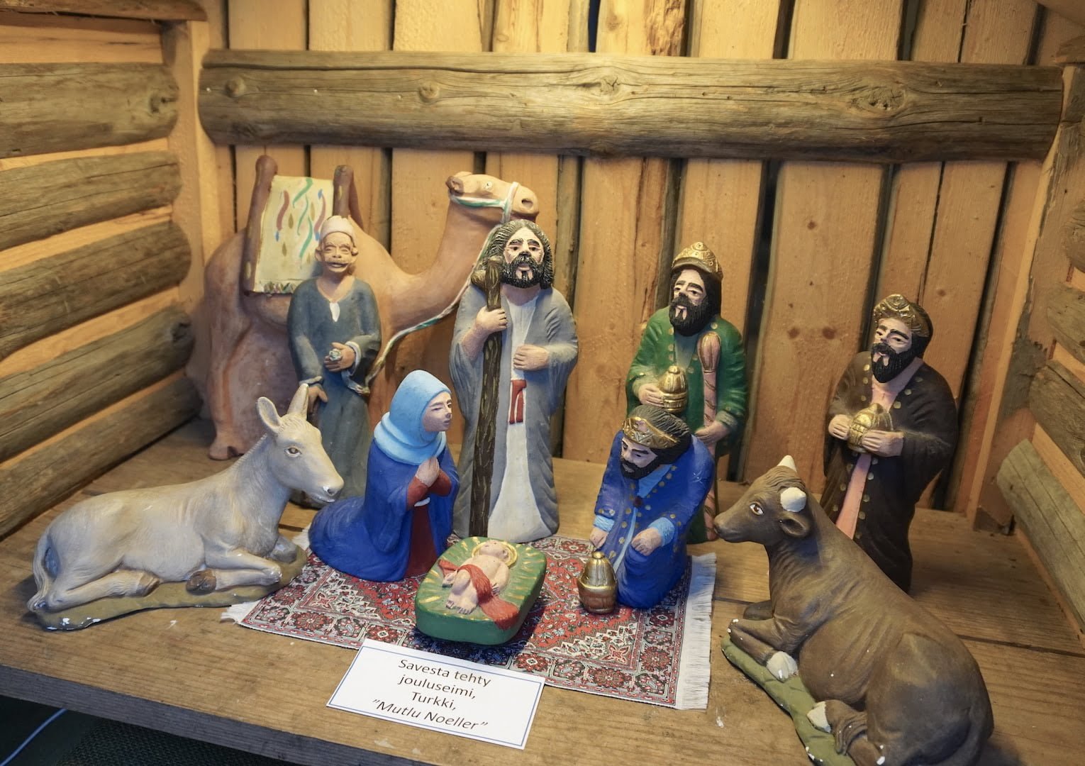 Kaija ja Reijo Telarannan seimet ilahduttavat – Uimahallin innoittamana ...