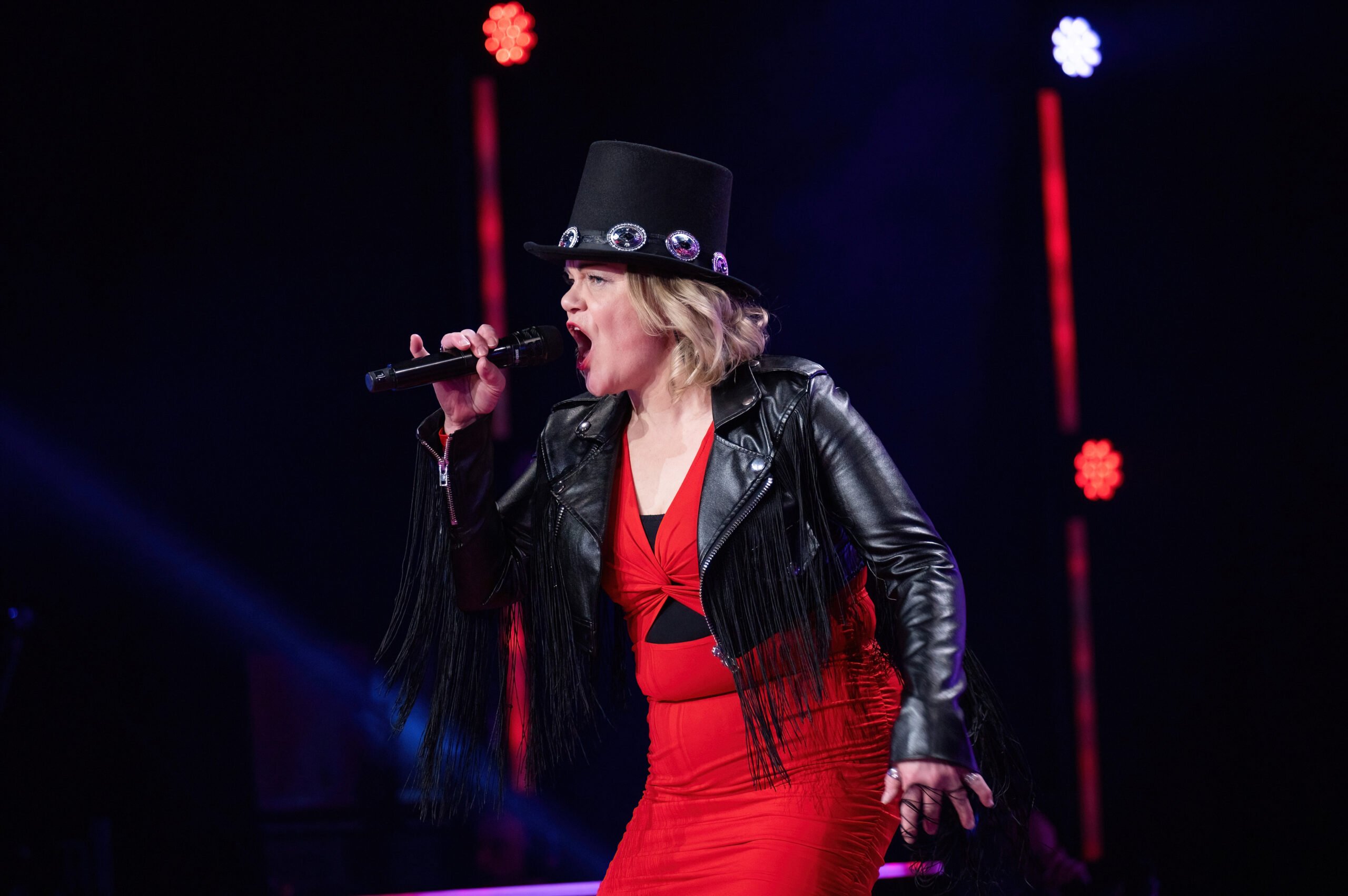 Sastamalalaislaulaja Marju Inkinen mukana Voicen Kaksintaistelussa – “Katsokaa kuinka mun käy ...